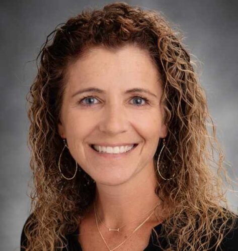 Meet Our Staff - 10,000 Degrees