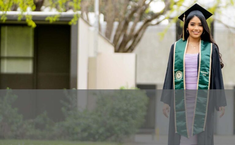 10,000 Degrees - College Graduates Who Change the World